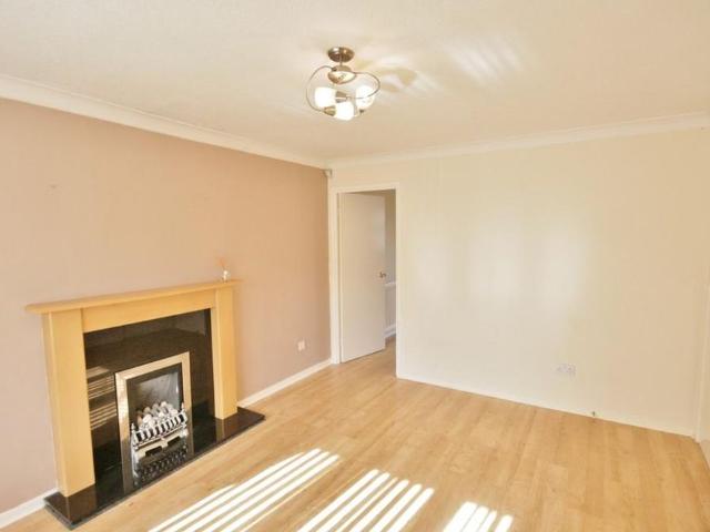2 bedroom detached house to rent