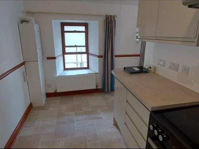 2 bedroom detached house to rent