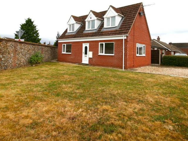 2 bedroom detached house to rent