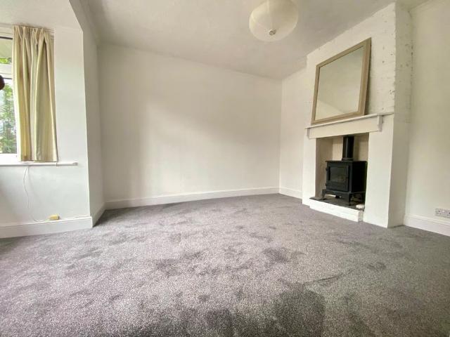 2 bedroom detached house to rent