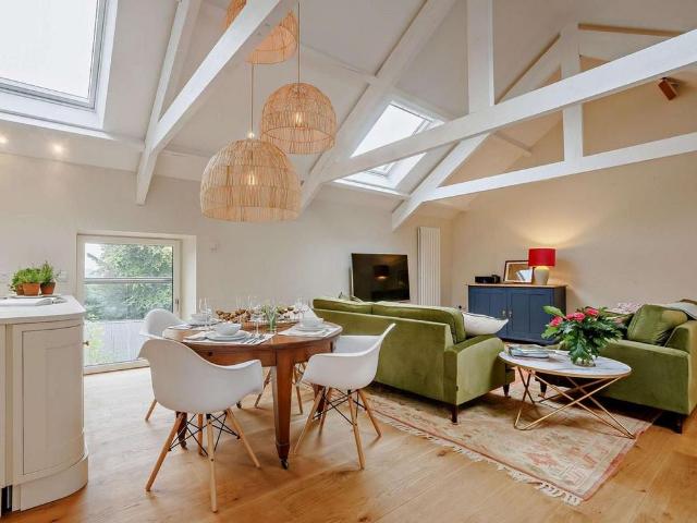 2 bedroom detached house to rent
