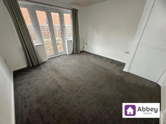 2 bedroom detached house to rent