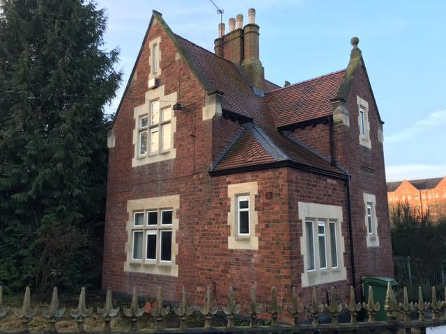 2 bedroom detached house to rent