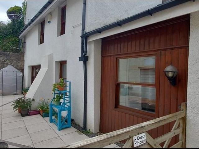 2 bedroom detached house to rent