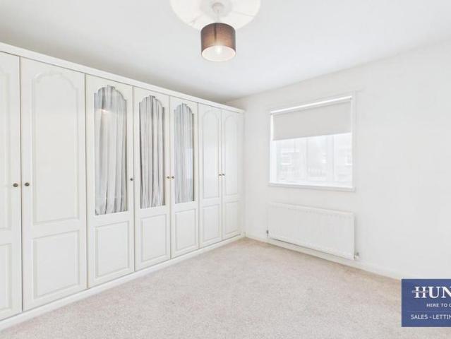 2 bedroom detached house to rent