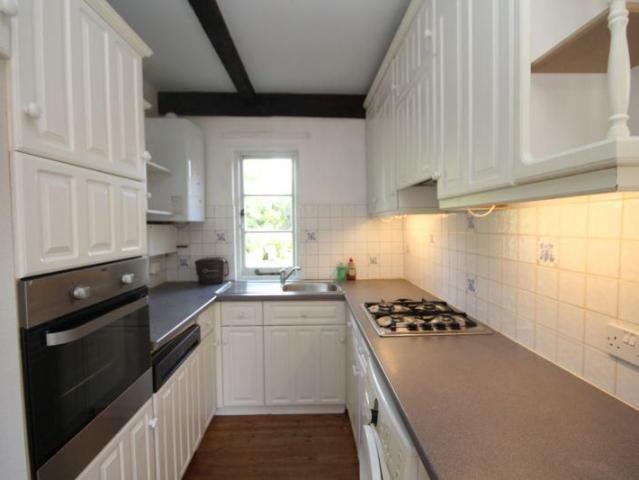 2 bedroom detached house to rent