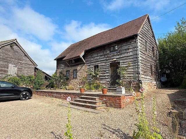 2 bedroom detached house to rent