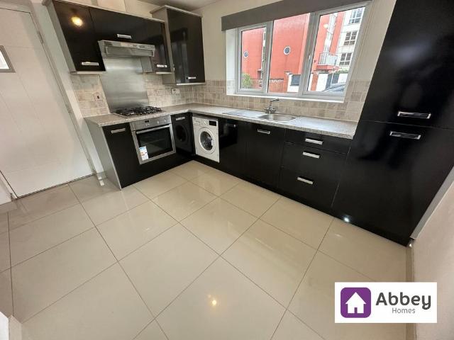 2 bedroom detached house to rent