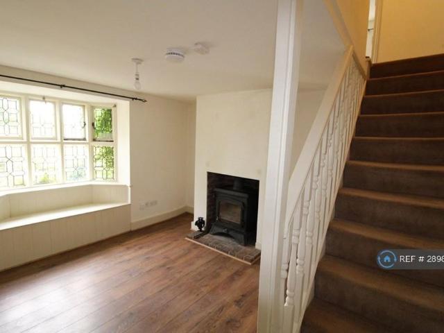2 bedroom detached house to rent