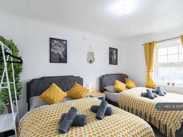 2 bedroom detached house to rent