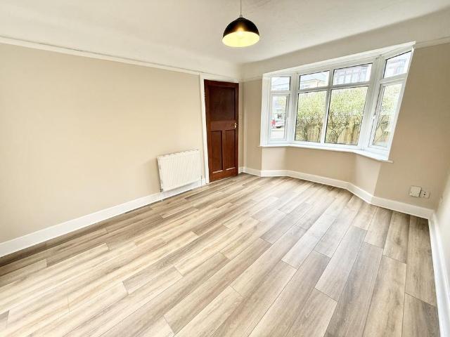 2 bedroom detached house to rent