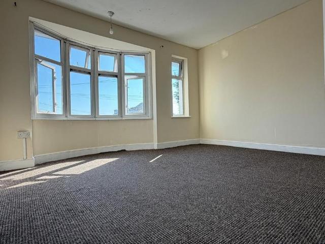 2 bedroom detached house to rent