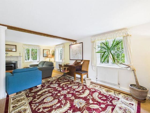 2 bedroom detached house to rent