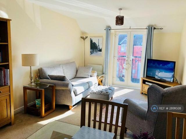 2 bedroom detached house to rent