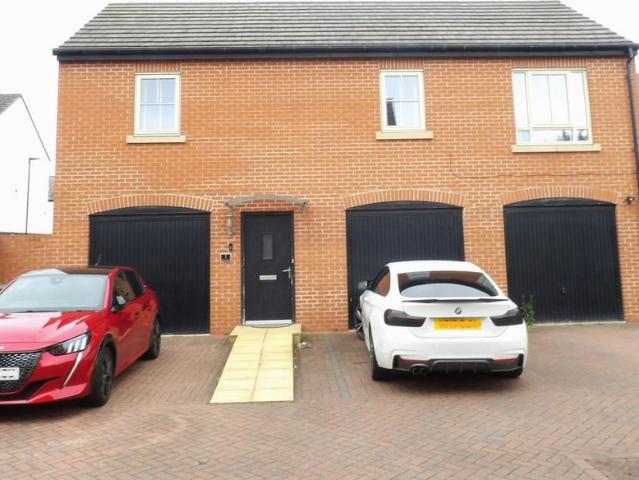 2 bedroom detached house to rent