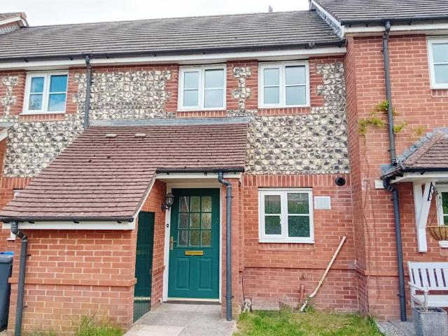 2 bedroom detached house to rent