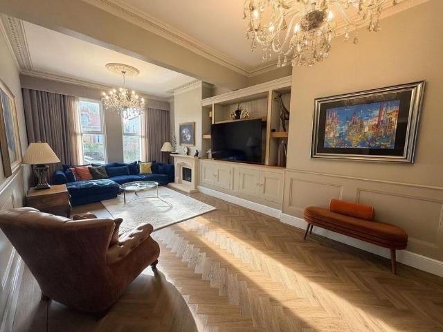 2 bedroom detached house to rent