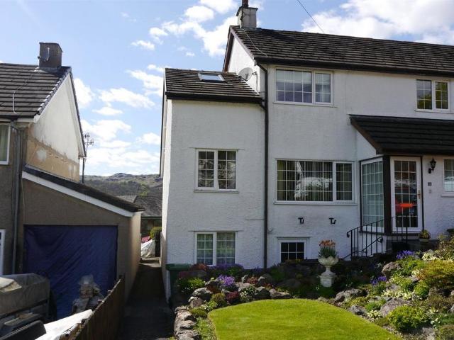 2 bedroom detached house to rent