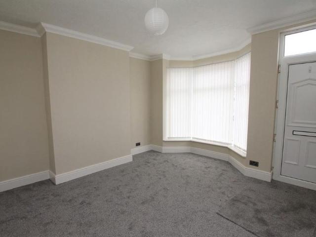 2 bedroom detached house to rent