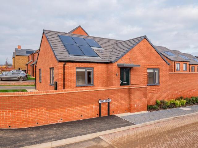 2 bedroom detached house to rent