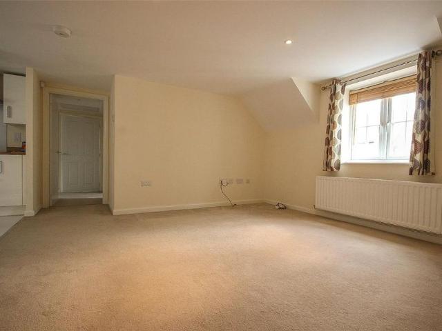 2 bedroom detached house to rent