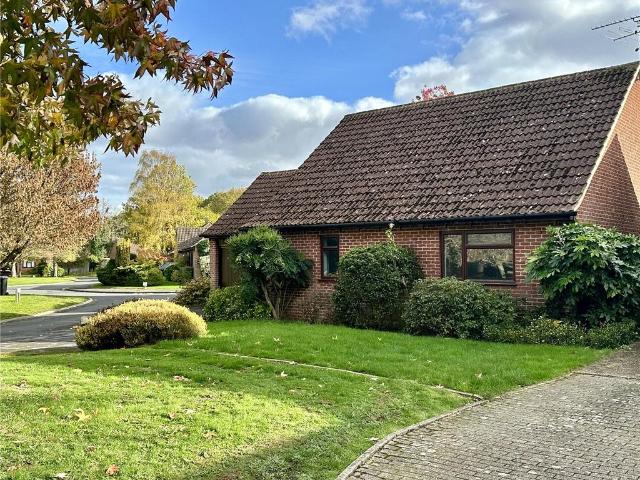 2 bedroom detached house to rent