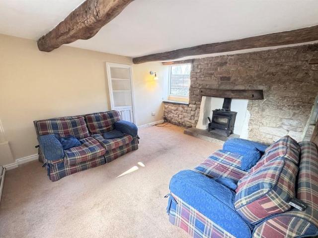 2 bedroom detached house to rent