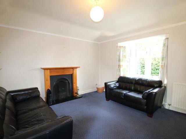 2 bedroom detached house to rent