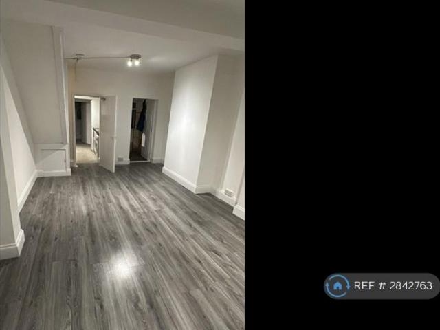 2 bedroom detached house to rent