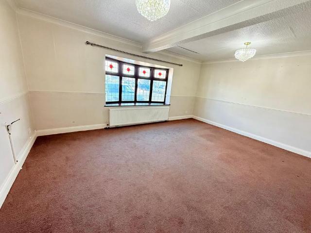 2 bedroom detached house to rent