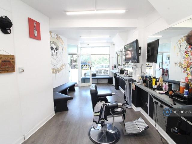 2 bedroom detached house to rent