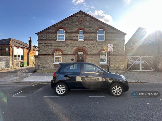 2 bedroom detached house to rent