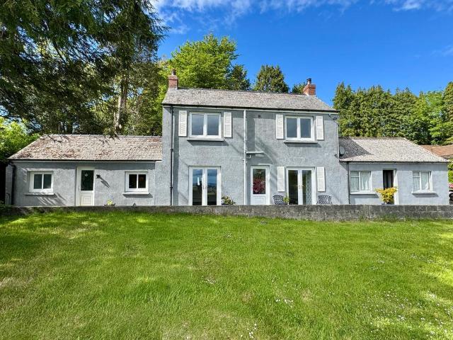 2 bedroom detached house to rent