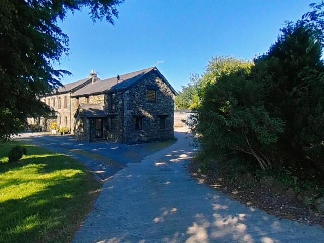 2 bedroom detached house to rent