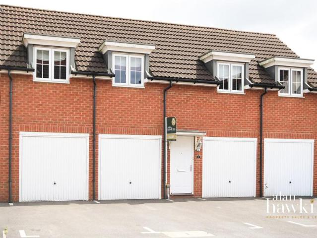 2 bedroom detached house to rent