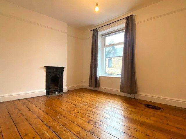 2 bedroom detached house to rent