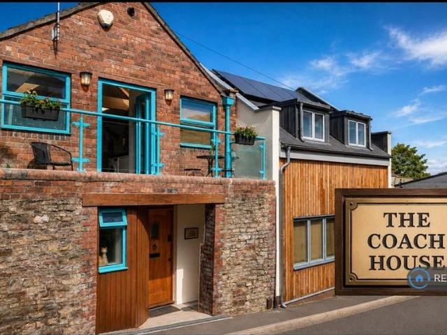 2 bedroom detached house to rent