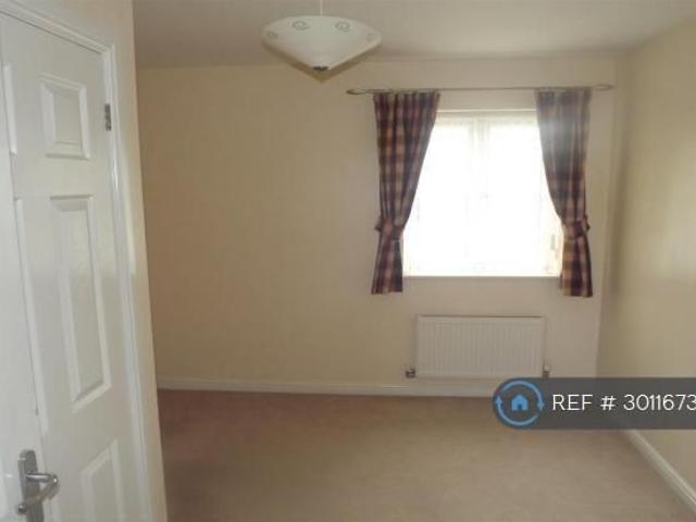 2 bedroom detached house to rent