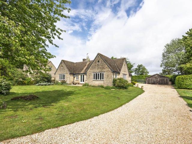 2 bedroom detached house to rent