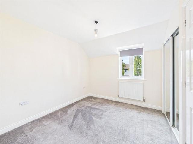 2 bedroom detached house to rent
