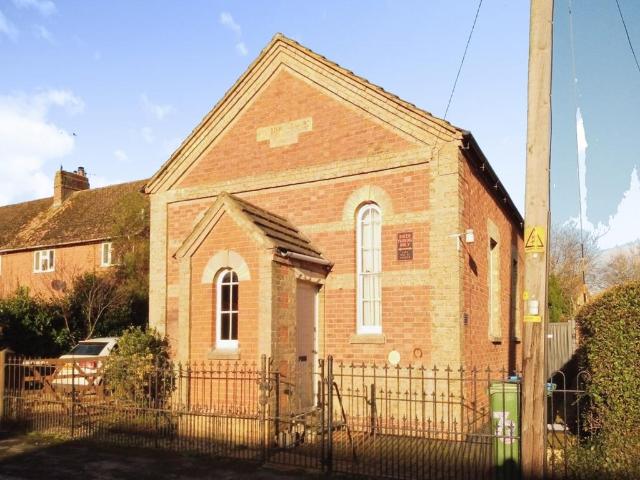 2 bedroom detached house to rent