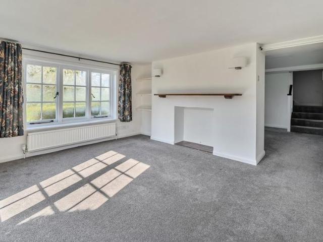 2 bedroom detached house to rent