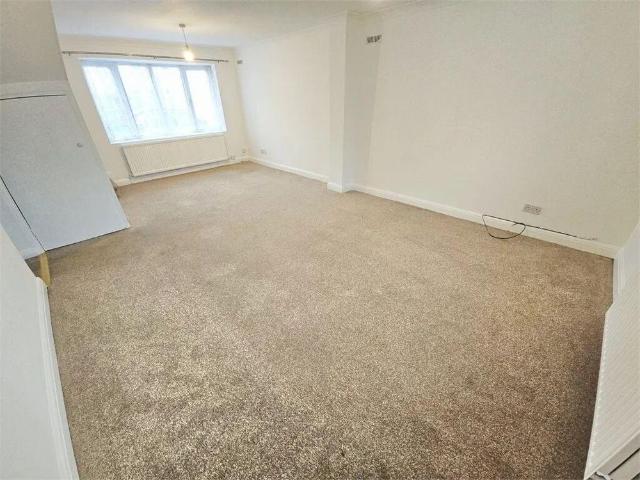 2 bedroom detached house to rent