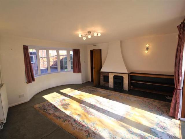 2 bedroom detached house to rent