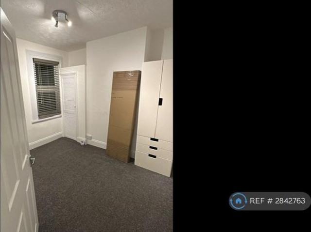 2 bedroom detached house to rent