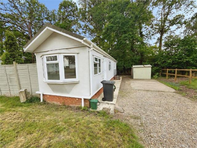 2 bedroom detached house to rent