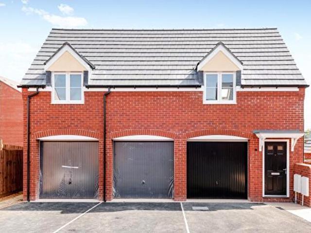 2 Bedroom Detached House To Rent In Turner Drive, Botley, OX2
