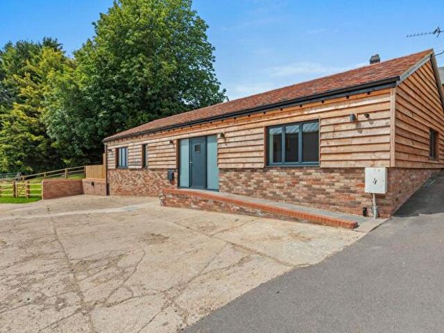 2 Bedroom Detached House To Rent In Upper Pollicott, Ashendon, HP18