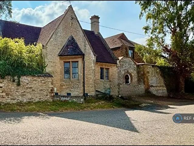 2 Bedroom Detached House To Rent In Gayton, Gayton, Northamptonshire, NN7