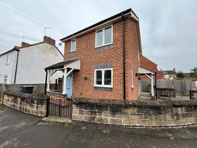 2 Bedroom Detached House To Rent In Hall Street, Church Gresley, DE11